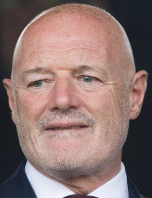 Peter Kenyon - Manager profile | Transfermarkt