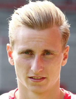 Joshua Mees - Profil zawodnika 21/22 | Transfermarkt