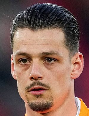 Nick Olij - Player profile 23/24 | Transfermarkt