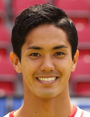Yoshinori Muto - Perfil del jugador 2022 | Transfermarkt