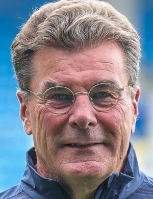 Dieter Hecking - Datos de rendimiento detallados | Transfermarkt