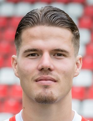 Jan Elvedi - Player profile 21/22 | Transfermarkt