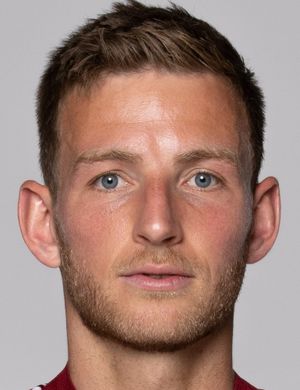 Timo Kern - Player profile 22/23 | Transfermarkt