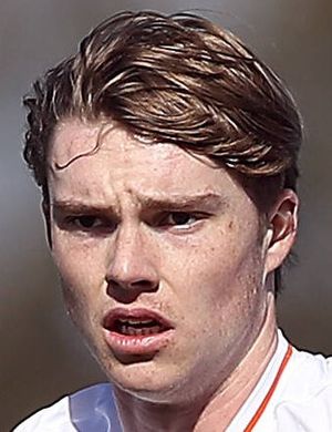 Luca Connell - Player profile 21/22 | Transfermarkt