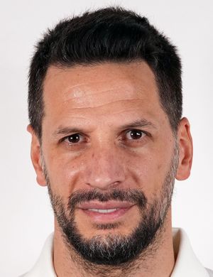 Hakan Balta - Trainerprofil | Transfermarkt