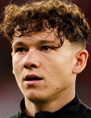 Alex Tóth - Detailed stats | Transfermarkt