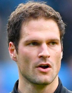 Bournemouth sign goalkeeper Begovic from Chelsea | Transfermarkt