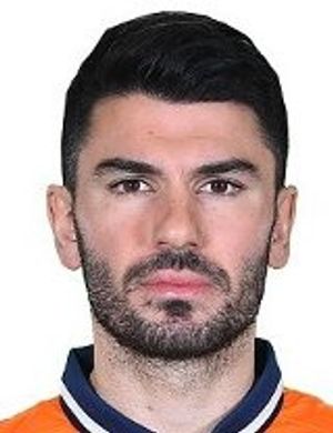 Tasci vor Transfer zu Trabzonspor | Transfermarkt